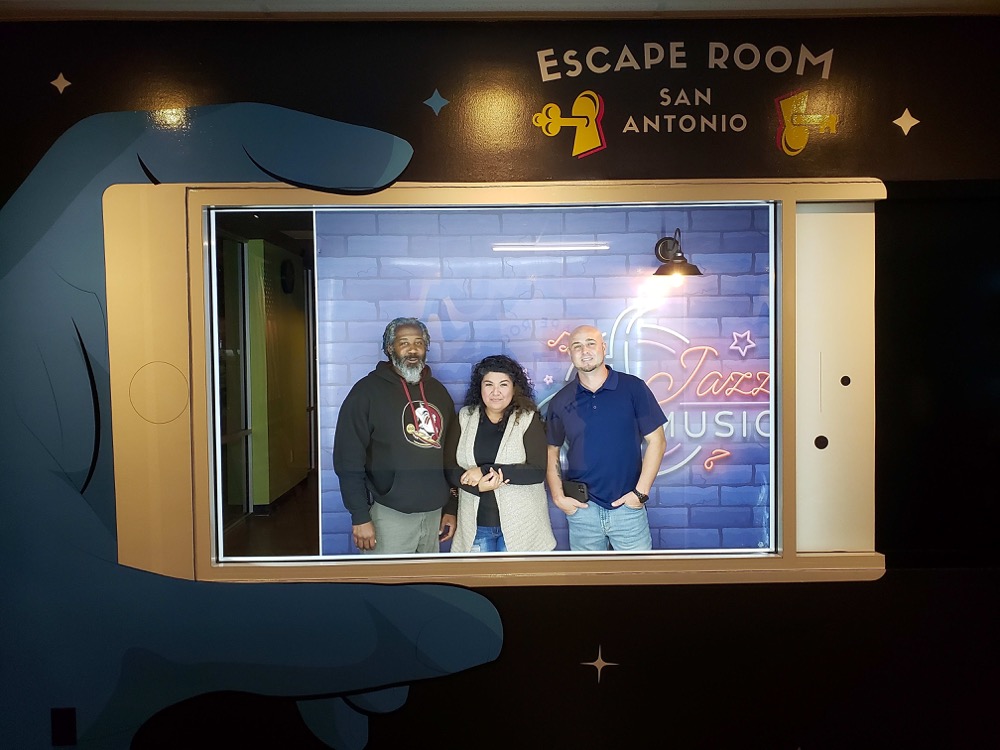 Example Album - Escape Room